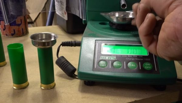 Loading slugs for practical shooting - Practical-Shotgun.com